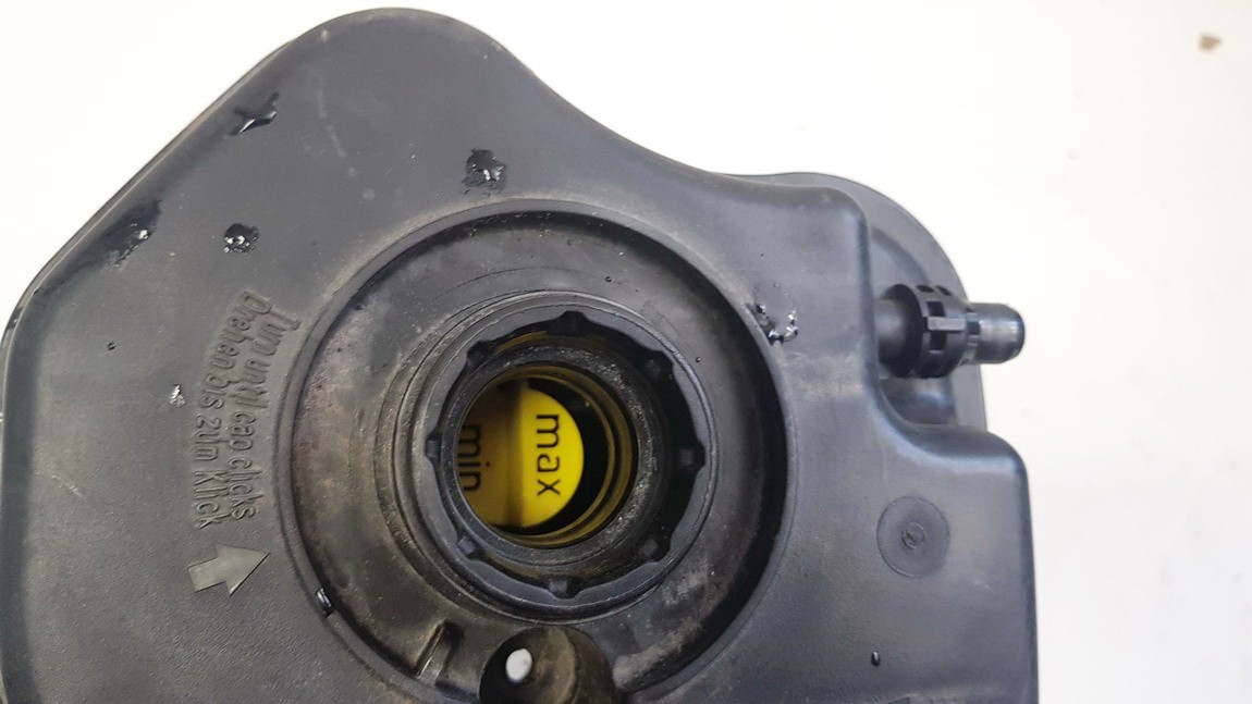 13177552546 10834110 Expansion Tank coolant (RADIATOR EXPANSION TANK ...