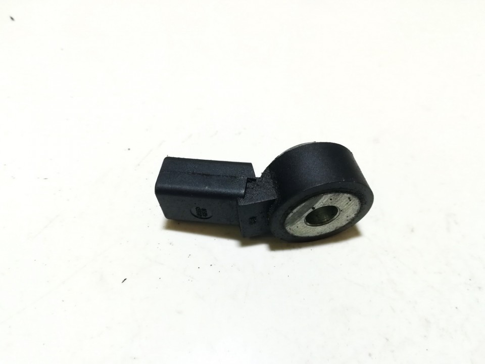 030905377c used Ignition Knock (Detonation) Sensor Volkswagen Golf 1998 ...