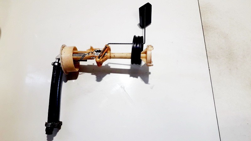 191919051d 824/31/1 Fuel Tank Sender Unit (Sensor Fuel ) Volkswagen Golf 1991 1.6L - EIS00869883 ...