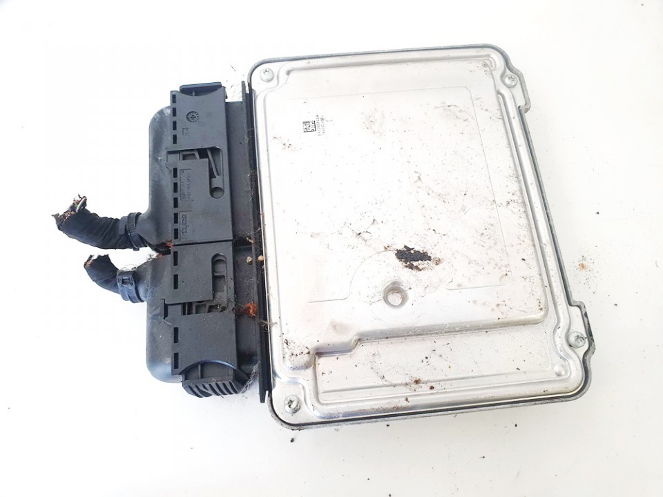 03g906021ks 0281013235 ECU Engine Computer (Engine Control Unit ...