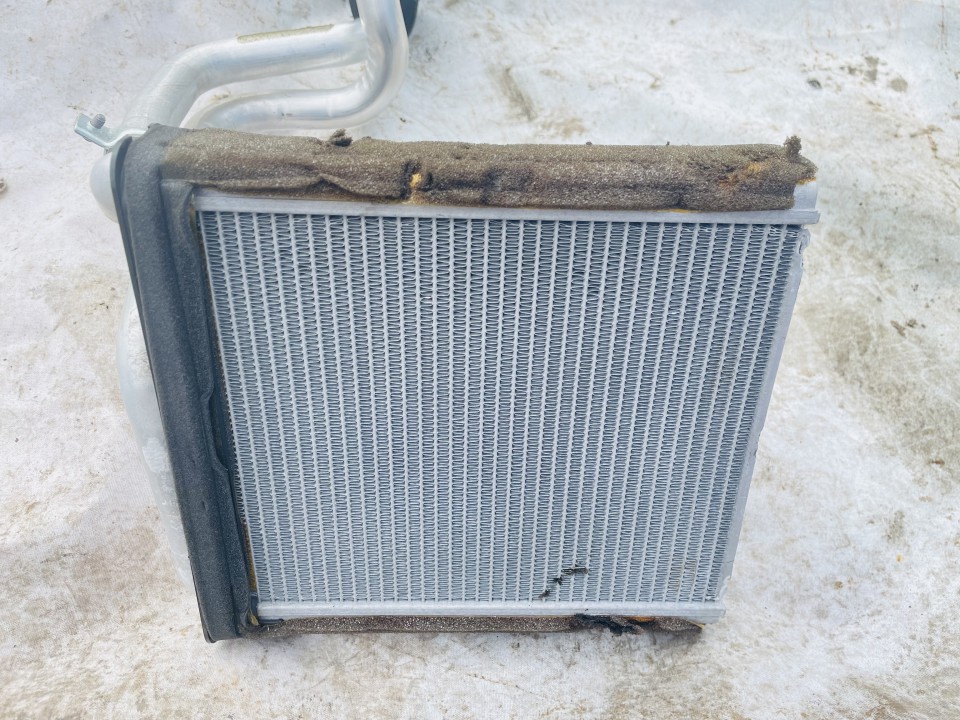 3C0819031 USED Heater radiator (heater matrix) Volkswagen Passat 2007 1 ...