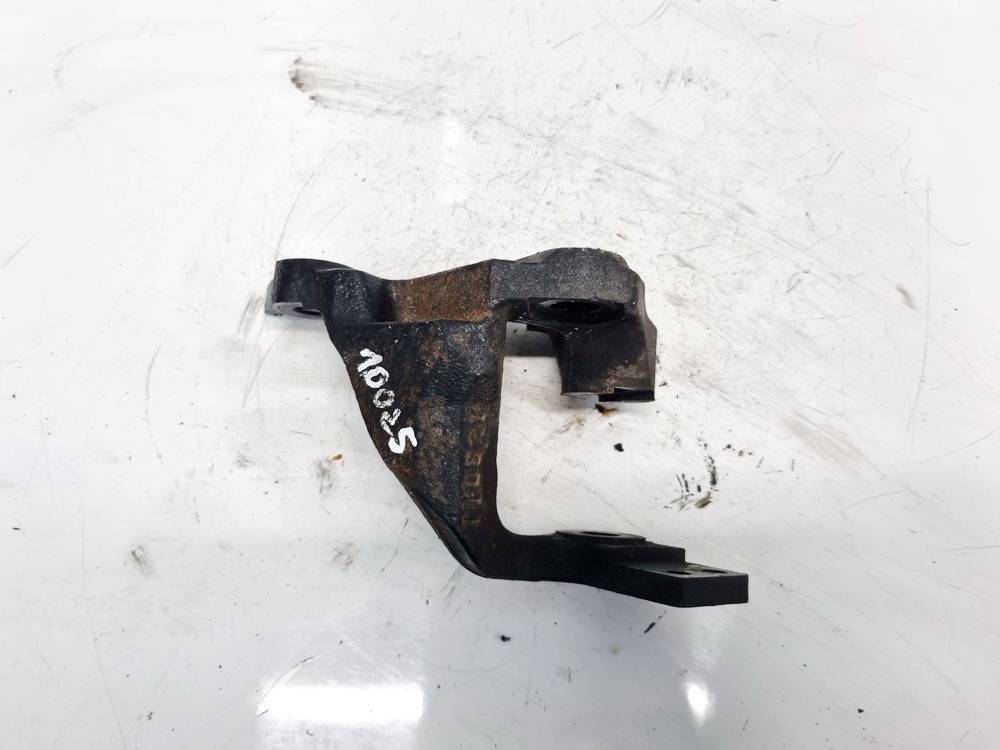 T10521 used Engine Mount Bracket and Gearbox Mount Bracket Mazda CX-7 ...