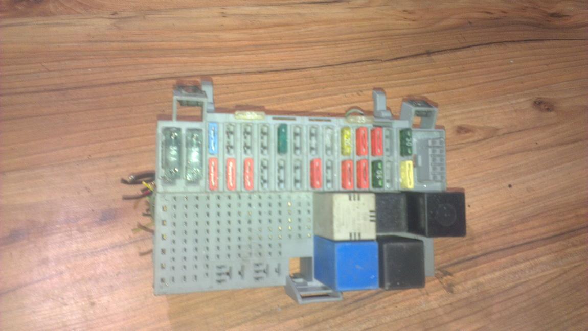 Fuse box Opel Astra 1994 1.7L - EIS00089966 | Used Auto Parts Shop