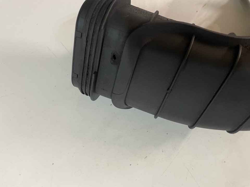 13718512249 13718508047 WITH DEFECT Intake Hose (Air HOSE)(Air Pipe ...